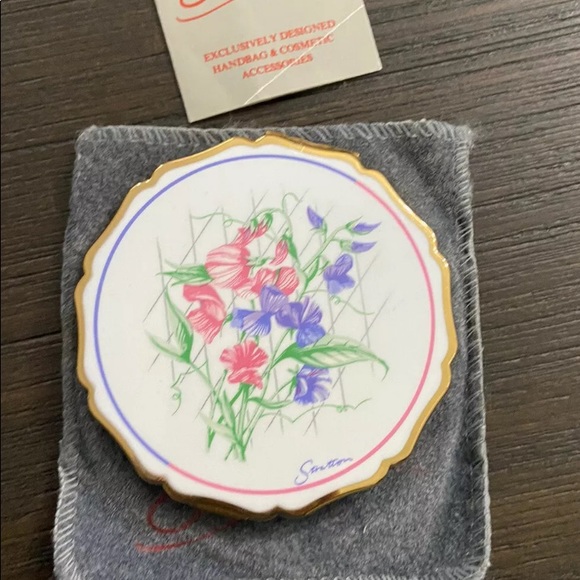 stratton | Accessories | Stratton England Powder Mirrored Compact ...